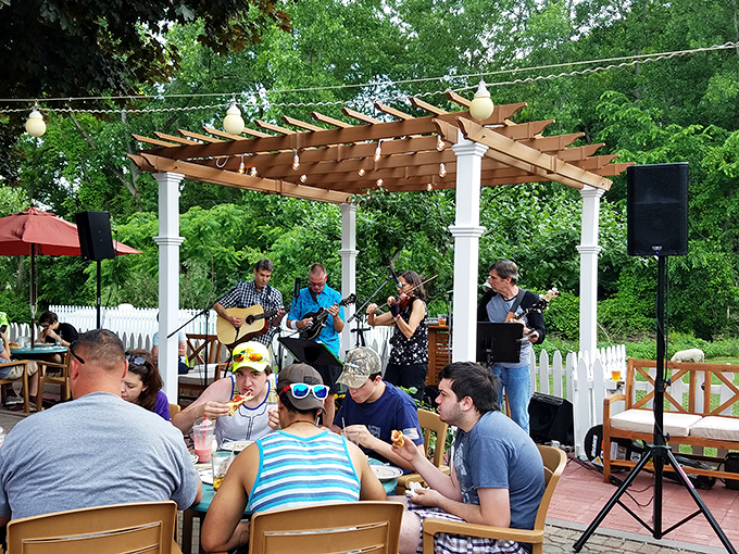 Live music under the pergola adds another dimension to the drive-in experience. Dinner, tunes, then a movie&mdash;the perfect trifecta.