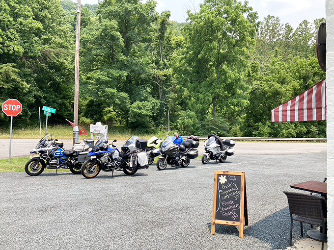 Even the motorcycles know where to find good pie in Virginia&mdash;two-wheeled testimonials parked outside this roadside gem.