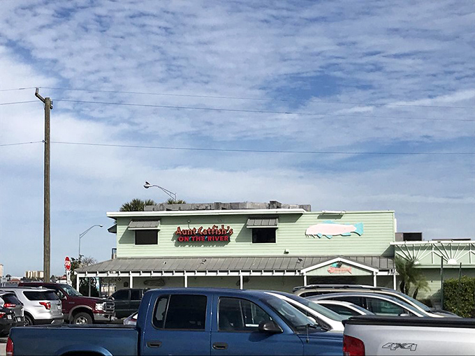 The view from the parking lot offers that first glimpse of promise&mdash;a seafood sanctuary waiting just beyond those palm trees.