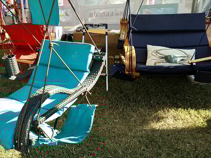 Porch swings that promise lazy Sunday afternoons with a book and sweet tea&mdash;the Mississippi version of meditation.