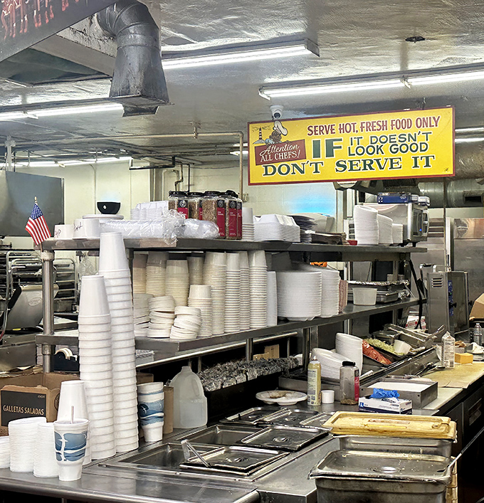 "Serve hot, fresh food only" &ndash; words to live by in a kitchen that's been turning out comfort classics since before many of us were born.