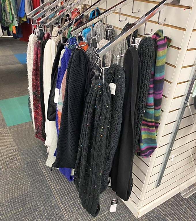 The scarf section offers a textile tour around the world. From cashmere to cotton, these neck warmers are ready for their comeback story.