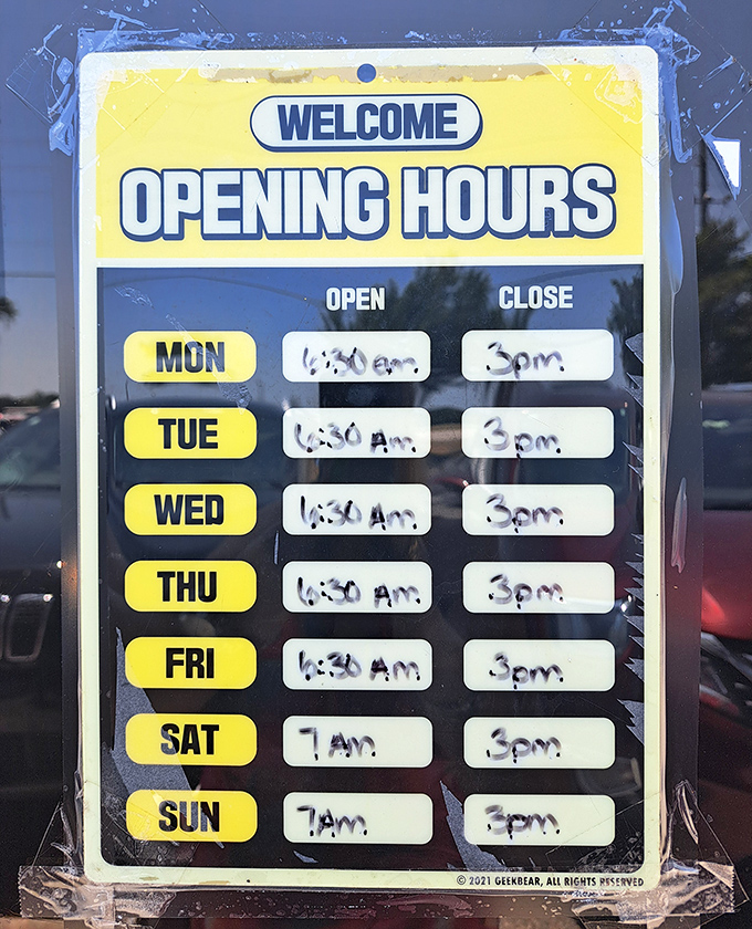 These aren't just business hours&mdash;they're windows of opportunity for experiencing breakfast nirvana. Note how they open early because good things can't wait.
