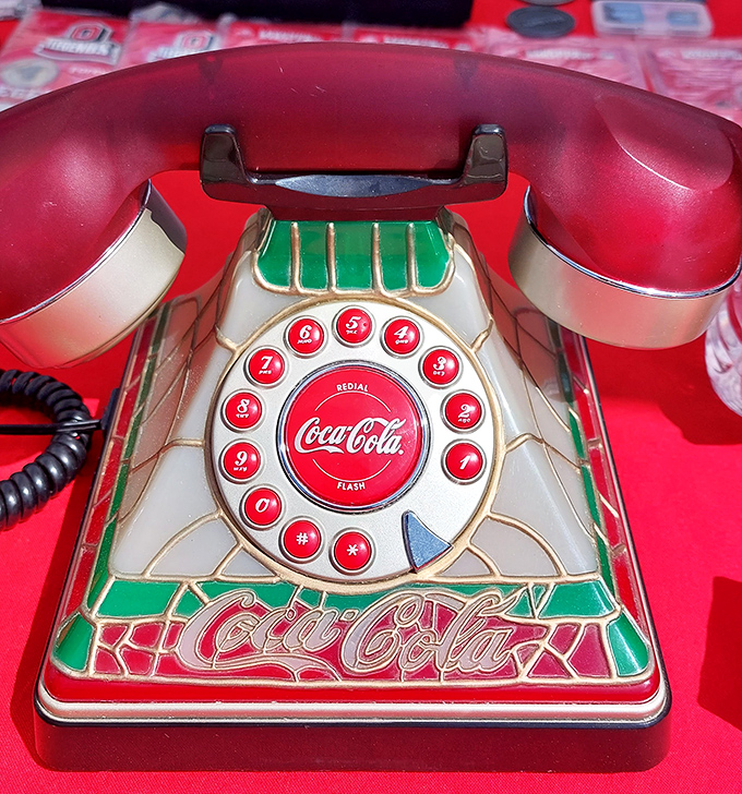 A Coca-Cola phone that makes even spam calls seem charming&mdash;just try staying grumpy while dialing on this technicolor conversation piece.