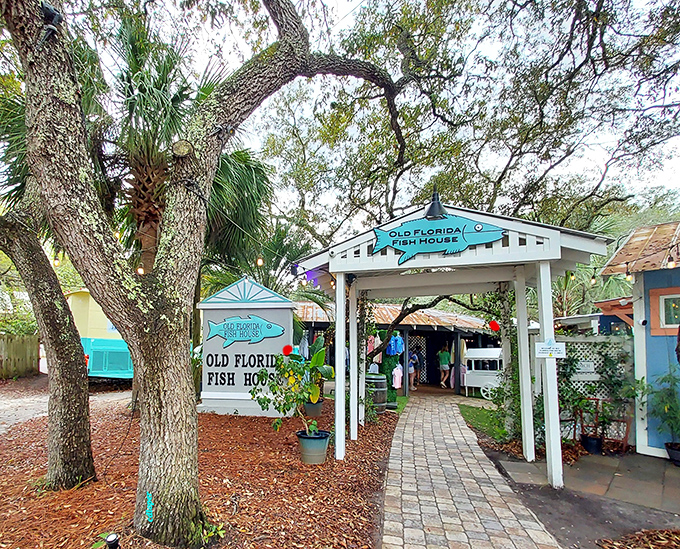 When oak trees and seafood combine under one roof, you've found the essence of Old Florida dining.