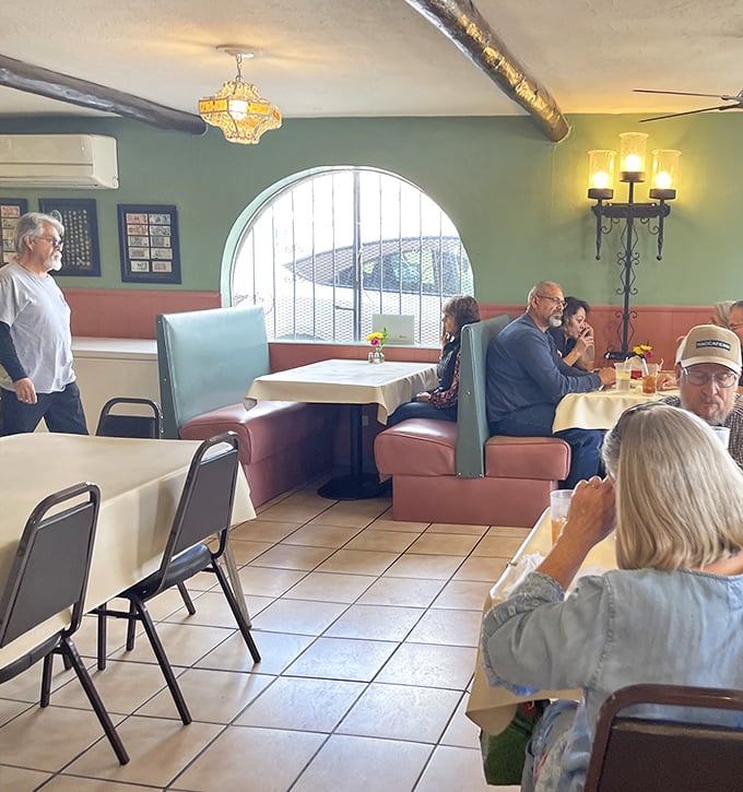 Booth seating that's witnessed countless family celebrations, first dates, and regular Tuesday lunches. If these walls could talk, they'd say "order the red."