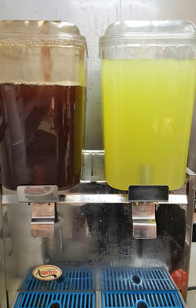 Sweet tea and lemonade&mdash;the unofficial beverages of the South, now serving Baltimore. Refreshment that completes the fried chicken experience.