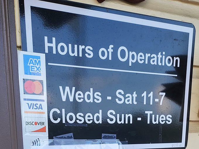Hours of operation that remind us good things can't be rushed&mdash;those four days give them time to perfect what lands on your plate.