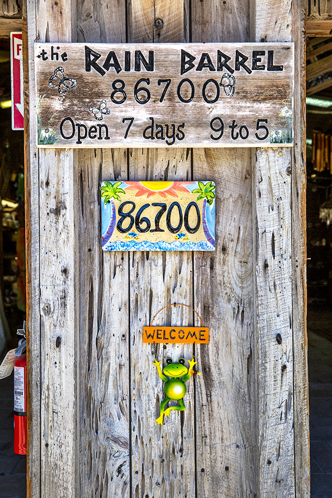 Even the business hours sign gets the Keys treatment, with a cheerful frog welcoming you to a place where time moves at its own pace.