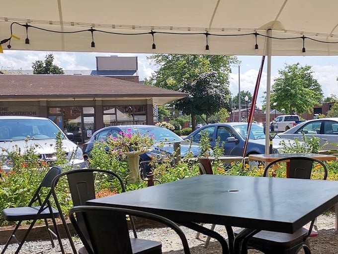 The outdoor patio offers a breath of fresh air and people-watching opportunities between bites of comfort food classics.