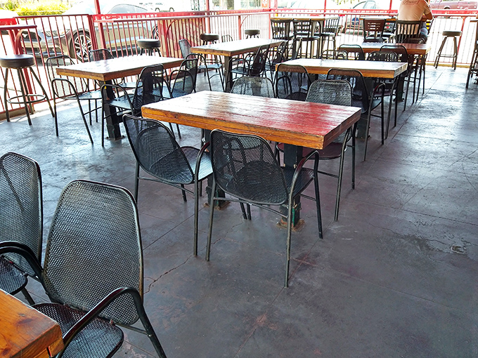 The outdoor patio offers a no-frills dining experience where the focus remains squarely where it should be&mdash;on the food in front of you.