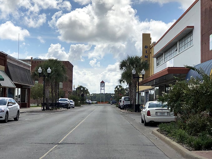 Downtown Palatka's wide streets and historic buildings create a Norman Rockwell-esque scene &ndash; small-town America preserved in the Florida sunshine.