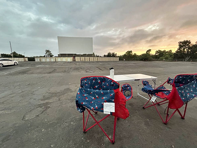 As the day winds down, the drive-in prepares for its evening transformation. One venue, two distinct Southern California experiences.
