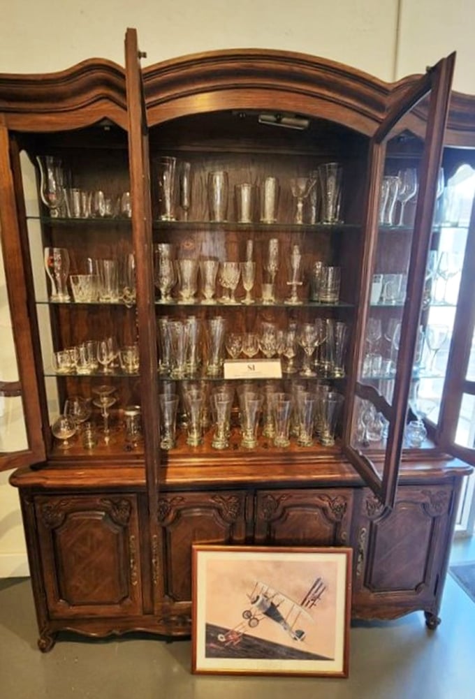 Crystal, glass, and things that sparkle &ndash; your dinner party just got an upgrade for pocket change.