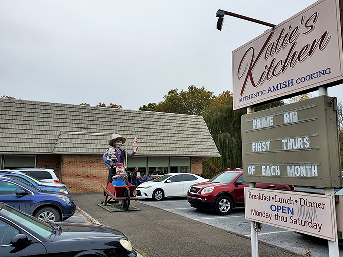Katie's Kitchen promises "Authentic Amish Cooking" – and delivers with hearty meals that make you understand why farmers need those big breakfasts.