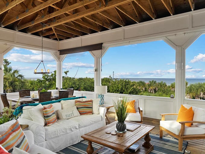 While Keewaydin remains blissfully development-free, nearby accommodations offer views that remind you why you came to Florida.