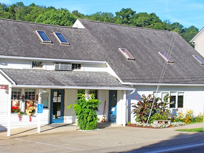 Simple storefronts with welcoming entrances house businesses where personal service isn't an upgrade&mdash;it's the only way they know how to operate.