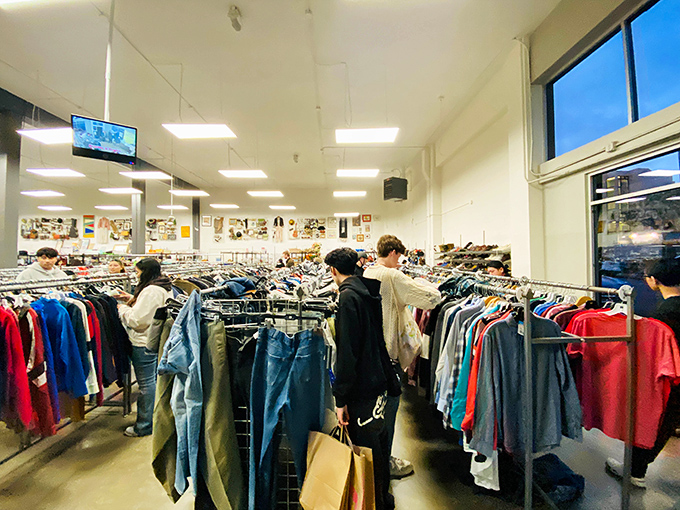 Serious thrifters know weeknight evenings offer prime hunting grounds. Less competition means more chances to score that perfect vintage find.