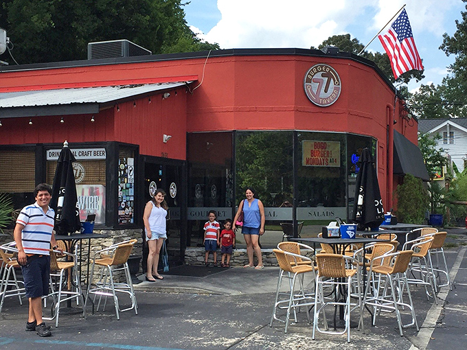 Family-friendly outdoor seating welcomes groups of all sizes, proving that great burger joints bring generations together under South Carolina skies.