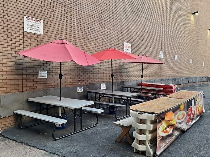 Even the outdoor seating area maintains that no-nonsense charm&mdash;because great food tastes just as good under the Virginia sky.