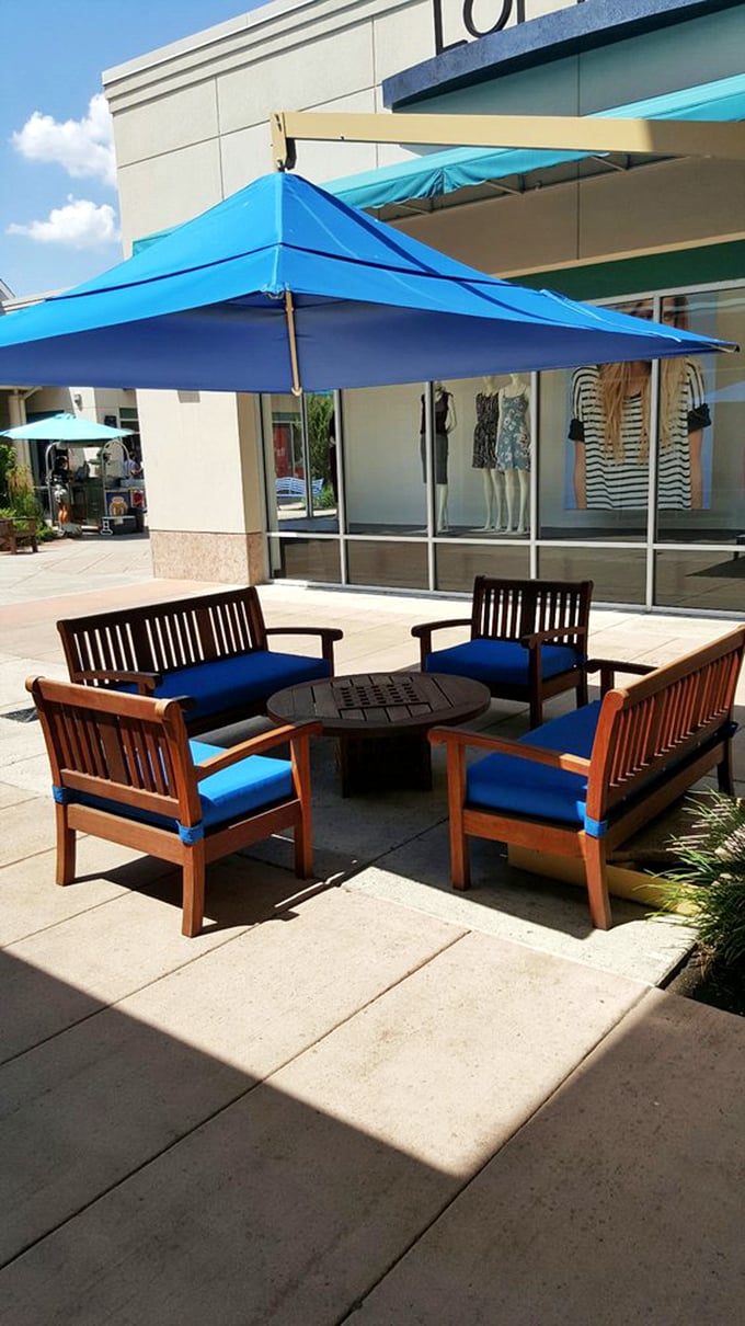 These peaceful seating areas are retail's version of base camp &ndash; rest your feet, regroup, and plan your assault on the next wing of stores.