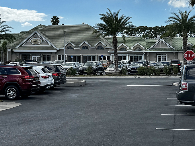 A packed parking lot tells the real story &ndash; when locals and tourists alike are willing to wait, you know you've found something special.