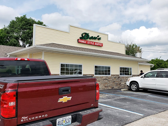 The parking lot tells the story &ndash; trucks and cars gathered like hungry family members at a reunion. Good food brings everyone together.
