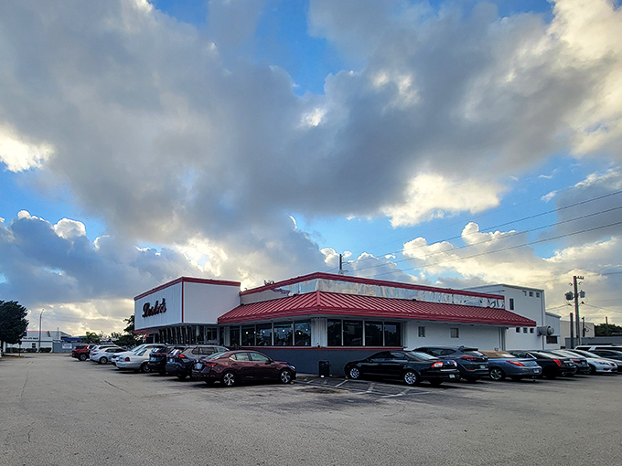 A packed parking lot tells you everything you need to know about a restaurant. This one speaks volumes.
