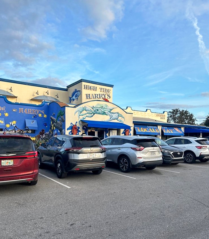 A packed parking lot under Florida's blue skies&mdash;the universal sign that locals know something delicious awaits inside.