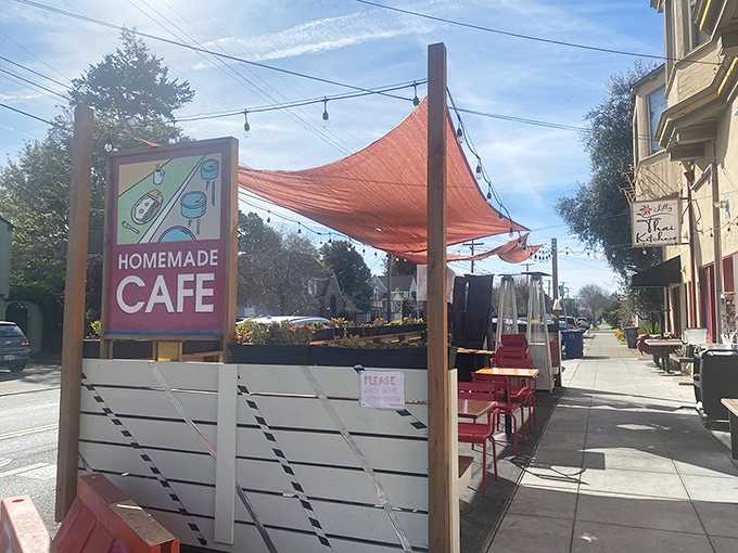 The sidewalk seating area&mdash;where Berkeley's perfect weather and people-watching opportunities enhance your breakfast experience tenfold.