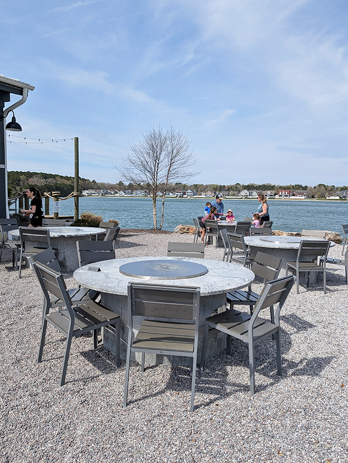 Waterfront dining with fire pits for when the evening chill sets in. Some restaurants have a view; Shorebreak has a panorama worth lingering over.