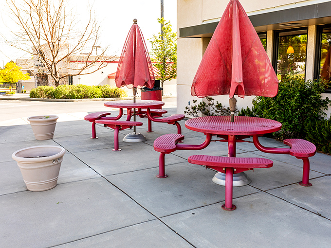 Red umbrella tables offer al fresco dining with a side of people-watching and Utah's beautiful weather.