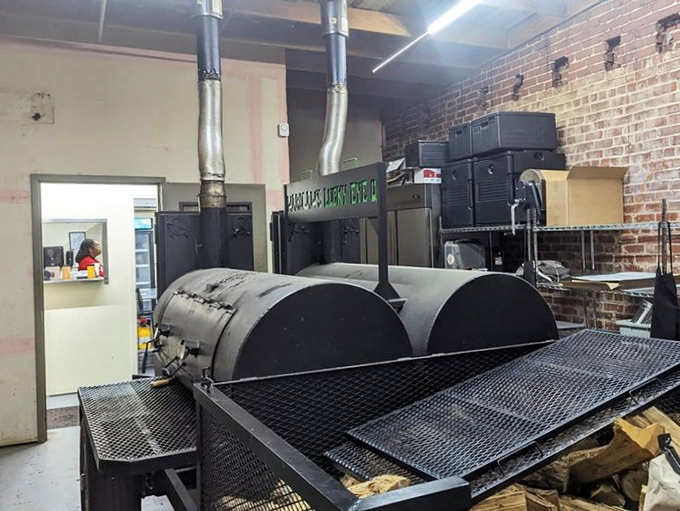 The beating heart of the operation: serious smokers that have probably seen more all-nighters than a college student during finals week.