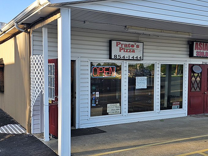 Pizza done right in a town that understands comfort food is always worth the trip.
