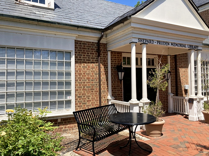 The Shepard-Pruden Memorial Library offers literary treasures behind classic columns, with a side of Southern charm. Books and brick&mdash;a timeless combination.