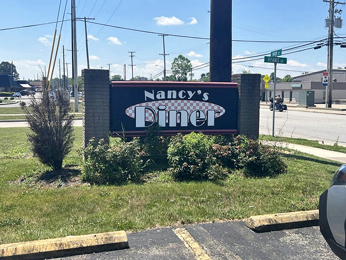 The sign that's guided hungry travelers for years. Like a lighthouse for those lost in a sea of chain restaurants and fast food mediocrity.