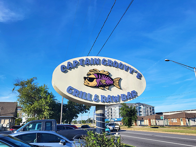 The roadside sign that's guided countless hungry travelers to seafood salvation. That sunglasses-wearing fish knows what's up.