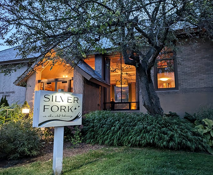 The Silver Fork glows with evening promise. Behind those windows, culinary magic happens that makes even the most jaded foodies swoon with delight.