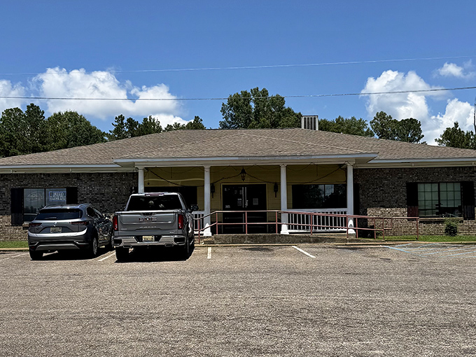 Vista Hermosa brings Mexican flavors to Camden, because even small Alabama towns appreciate good food from across the border now.