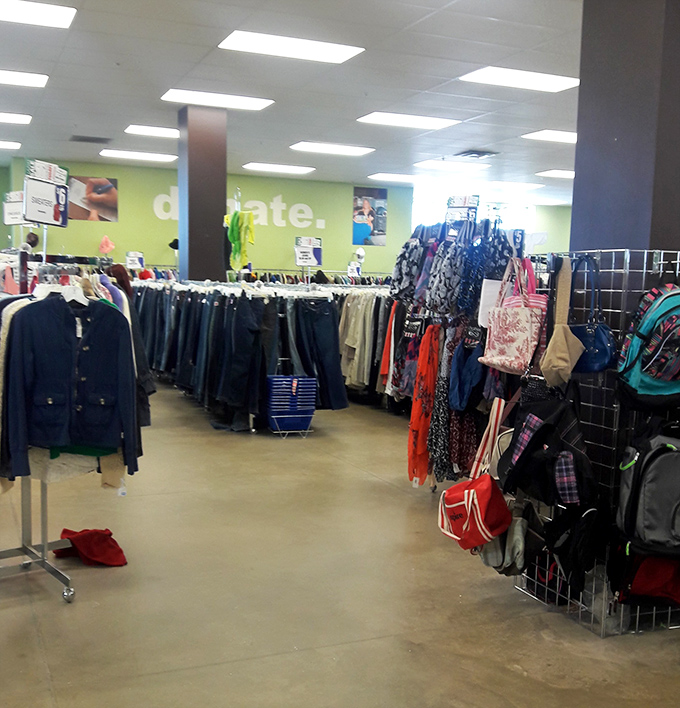 The "donate" section reminds us of the circular nature of thrifting. Today's donation becomes tomorrow's treasure for someone else.