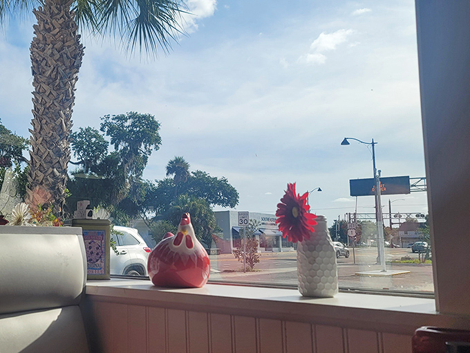 Little touches like ceramic roosters on the windowsill remind you this isn't some corporate chain&mdash;it's someone's labor of love.