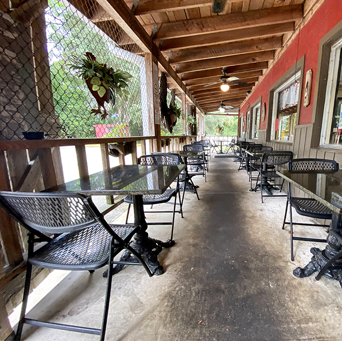 The screened porch offers al fresco dining without the Florida wildlife joining your table. Civilization and nature in perfect harmony.