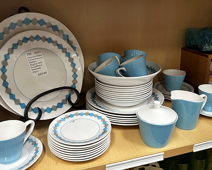 This mid-century dinnerware set in robin's egg blue isn't just plates and cups &ndash; it's Mad Men-era dinner parties waiting to happen again.