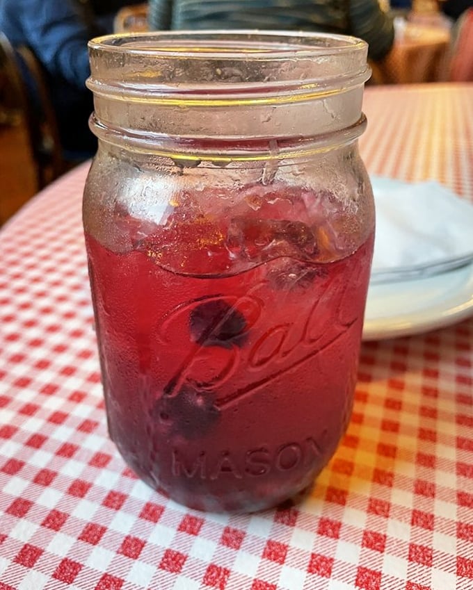 Sweet tea served in a Mason jar &ndash; because in Ohio, proper hydration comes with a side of tradition and charm.