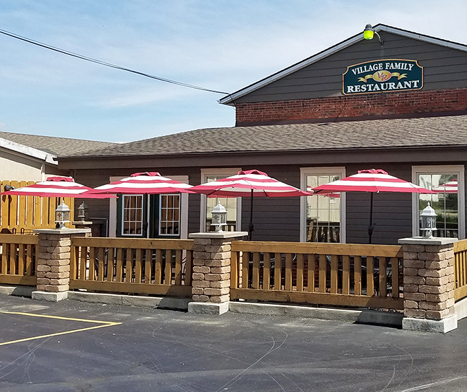Red umbrellas dot the outdoor patio&mdash;a cheerful invitation to enjoy your pie with a side of sunshine.