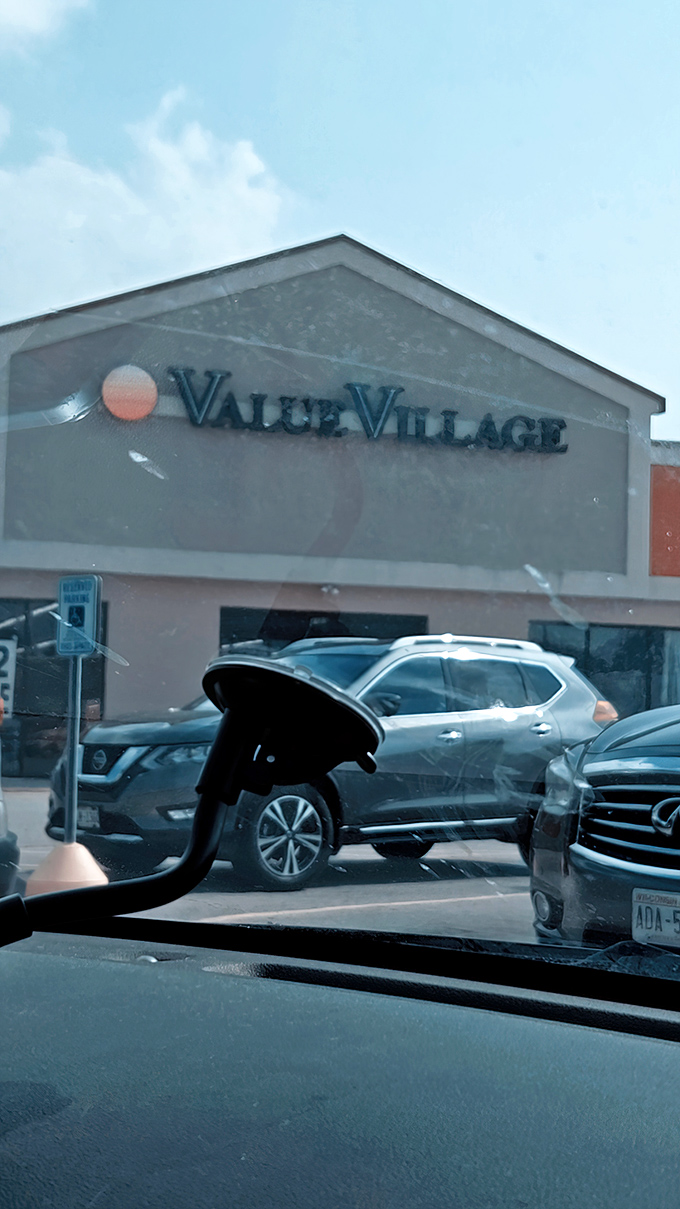 A quick snapshot from the parking lot captures the moment before a treasure-hunting expedition begins.