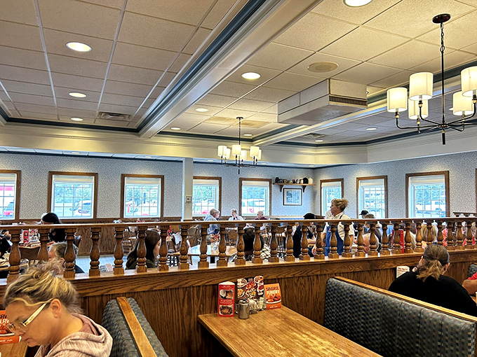 The dining room's dividers create little neighborhoods of eaters, all united in the pursuit of comfort food excellence.