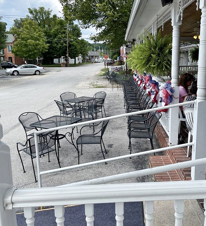 Outdoor seating along Kimmswick's historic street offers fresh air with your fresh pie. Small-town charm comes complimentary with every meal.