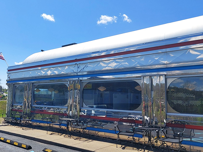 Outdoor seating where the chrome exterior continues to dazzle &ndash; proving that at DJ's, even the outside eating area is dressed better than most of us.