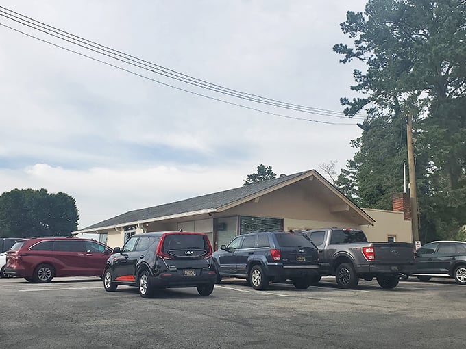 A parking lot filled with cars is the surest sign you've found a local gem &ndash; no marketing campaign beats a full house at breakfast time.